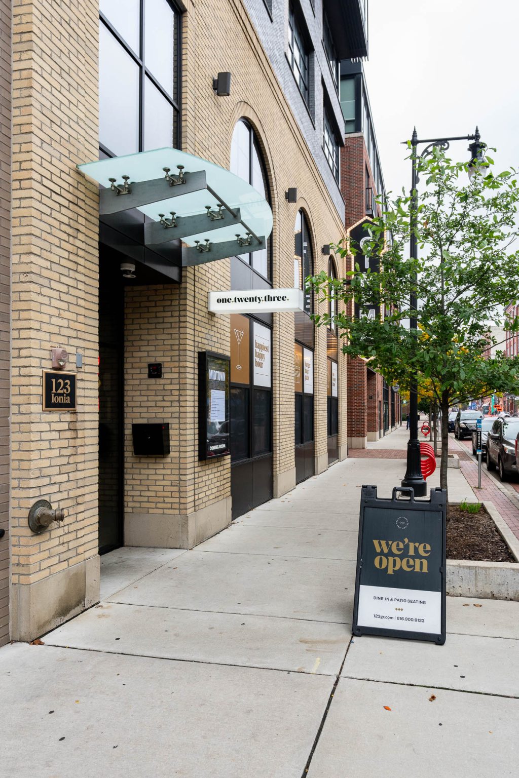 One Twenty Three Tavern - Downtown Grand Rapids