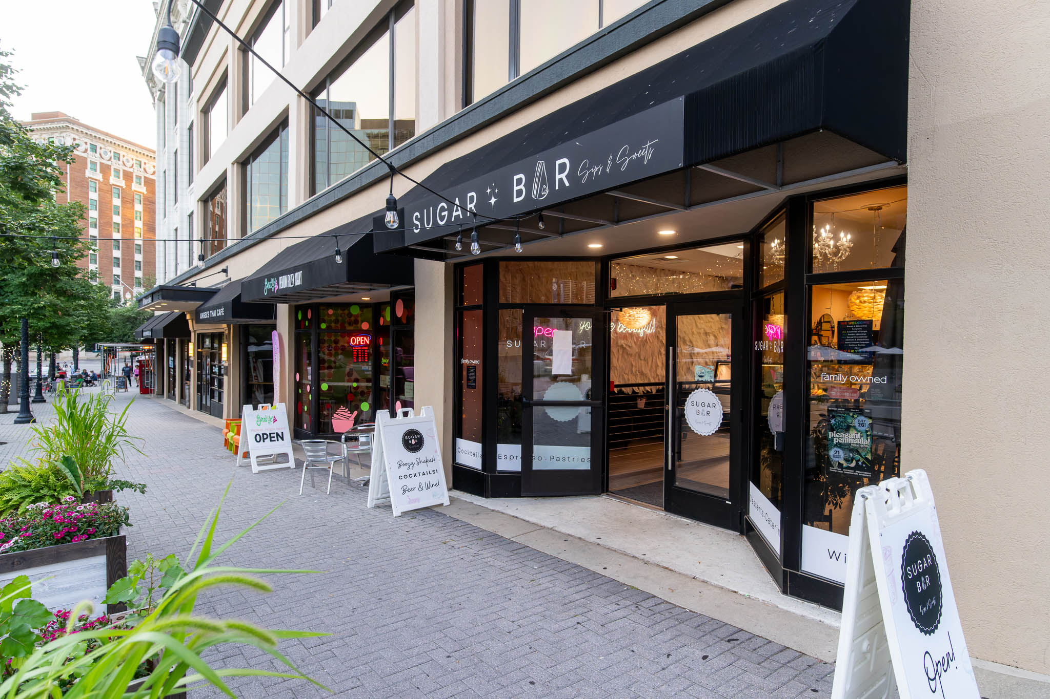 Sugar Bar - Downtown Grand Rapids